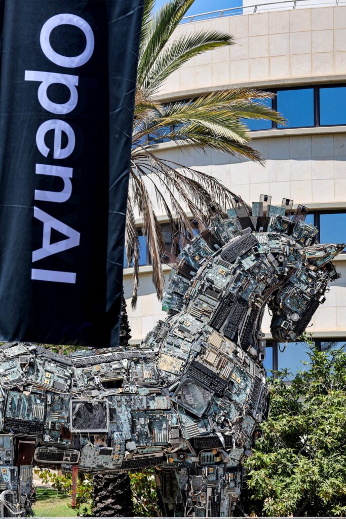 OpenAI CEO's Worldcoin crypto project launches - Plataforma Media