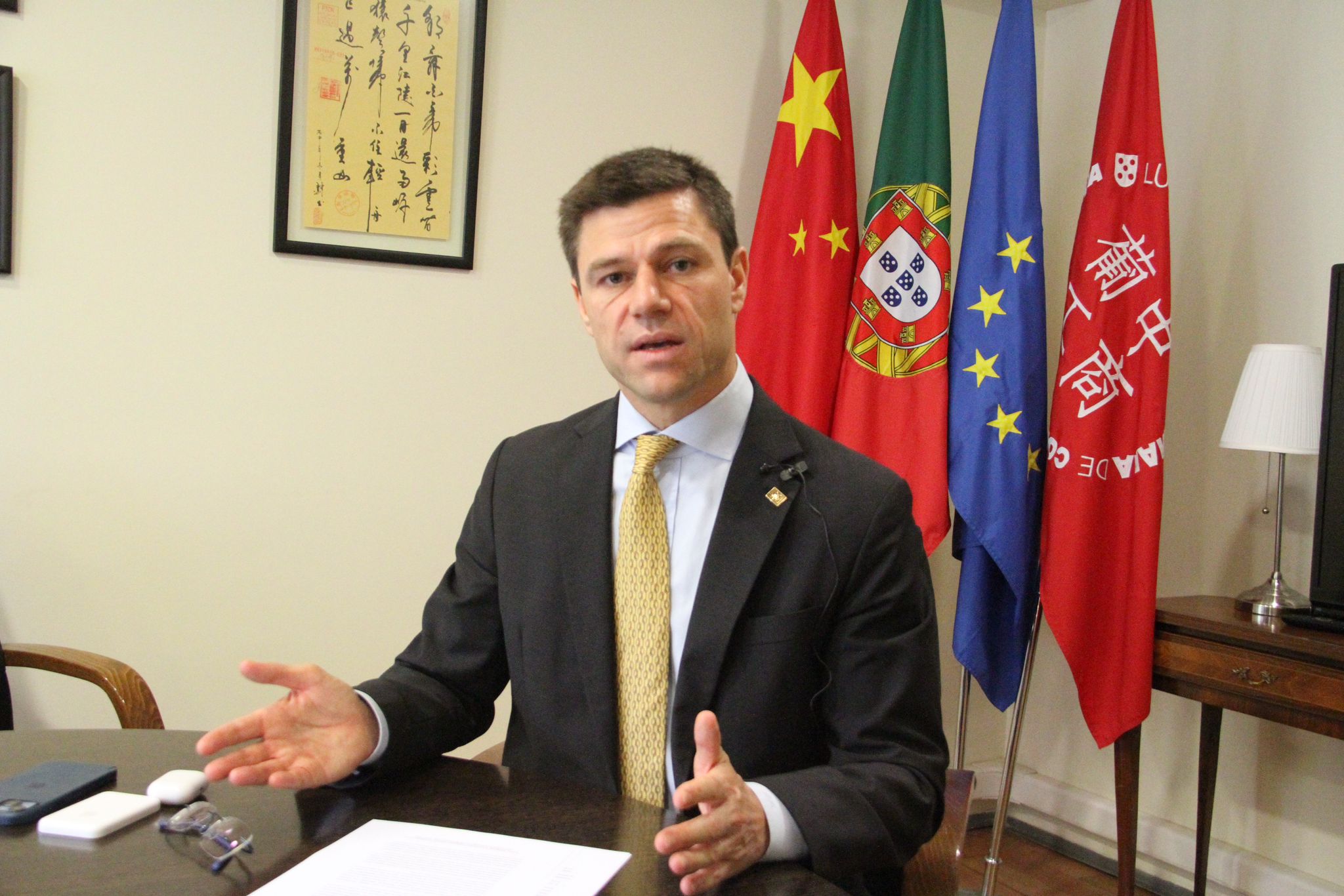 “O principal critério [na exclusão da Huawei] não foi o interesse dos ...