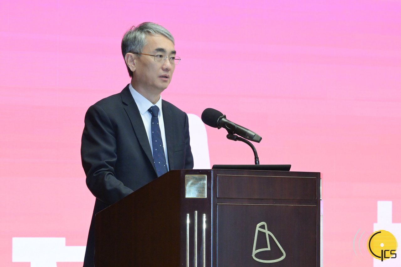 Reformados no estrangeiro perdem cheque - Plataforma Media