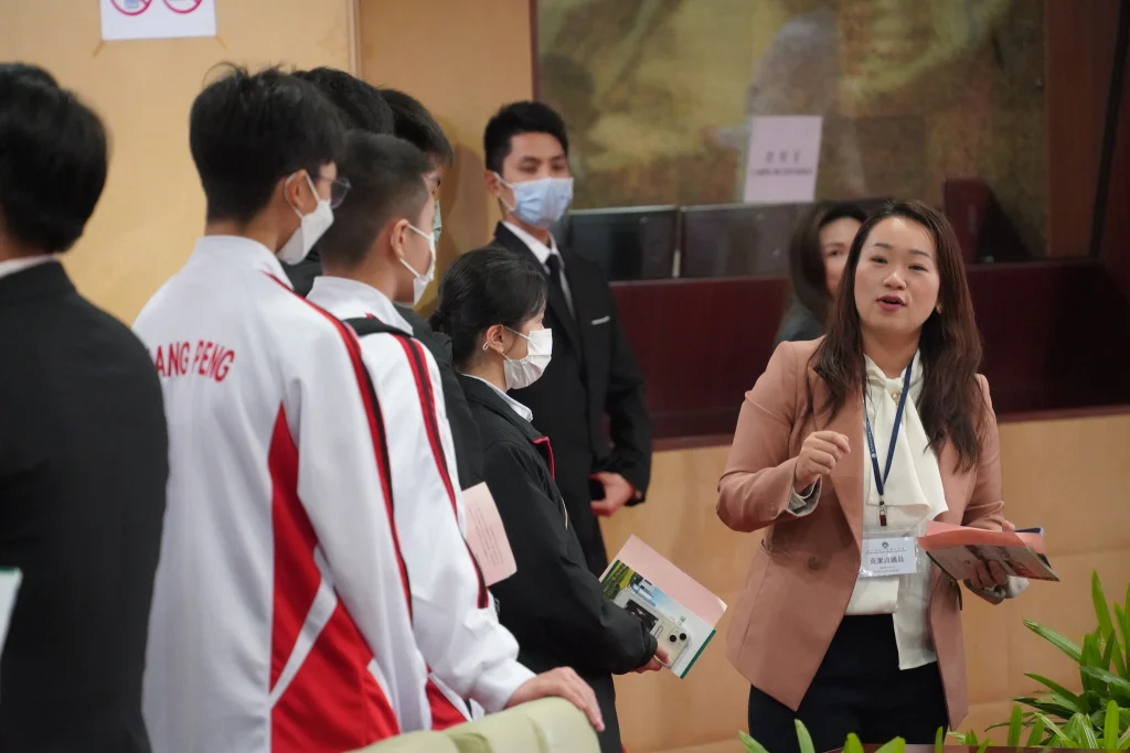 Wong Kit Cheng: “Sustentar a economia é sustentar empregos e meios de ...